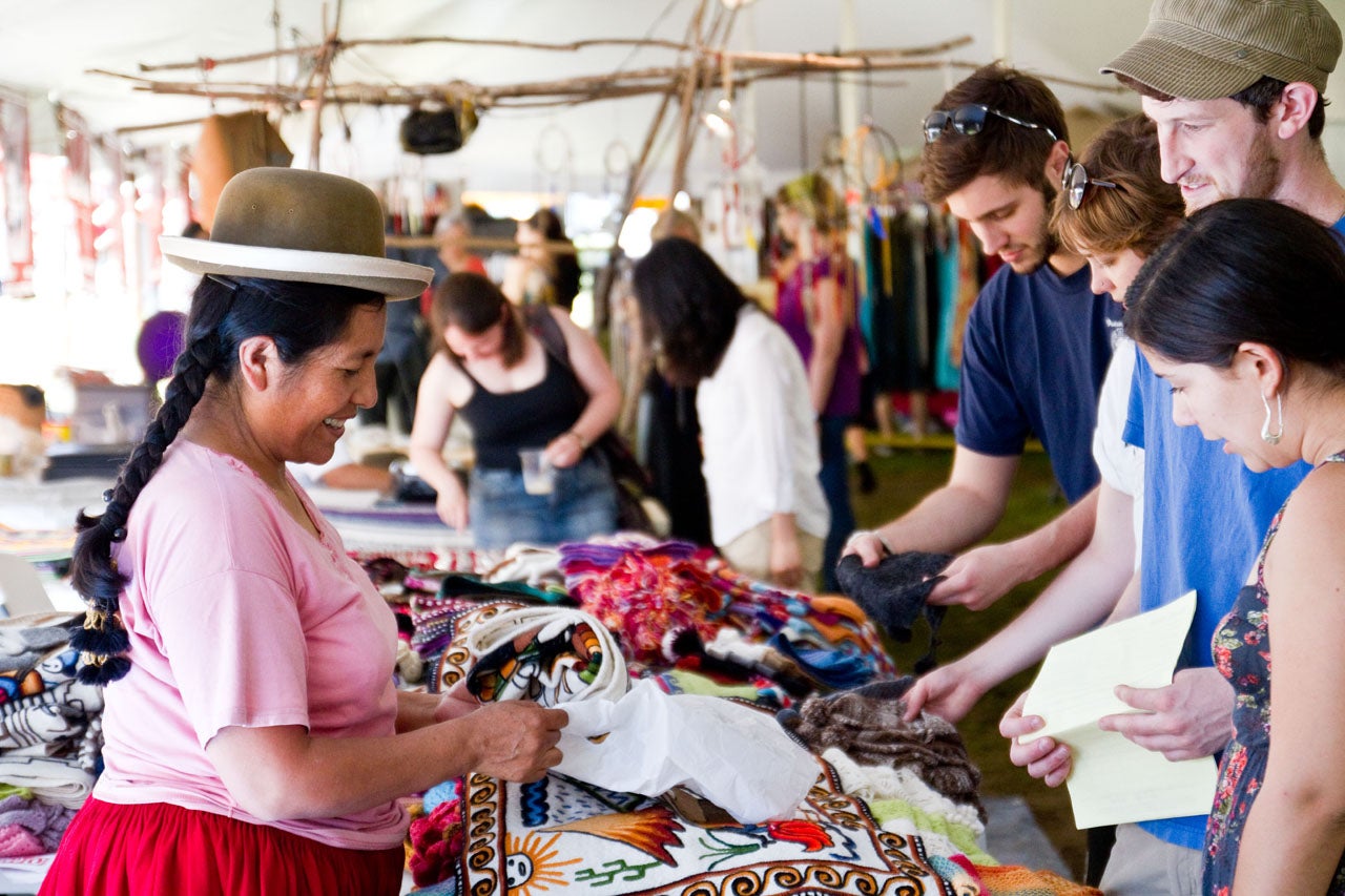 Bazaar Artist: Felicia Huarsaya | Cultural Survival